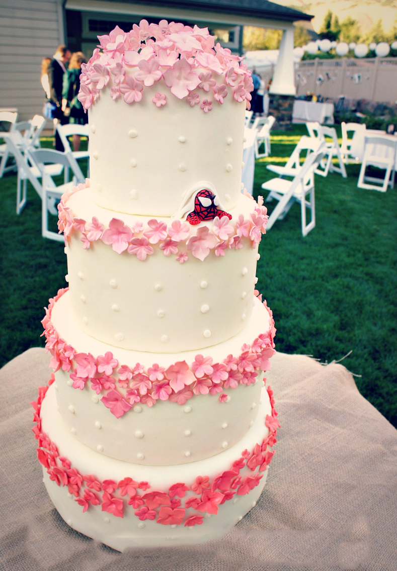 18 Pasteles de boda con los que tanto él como ella amarán