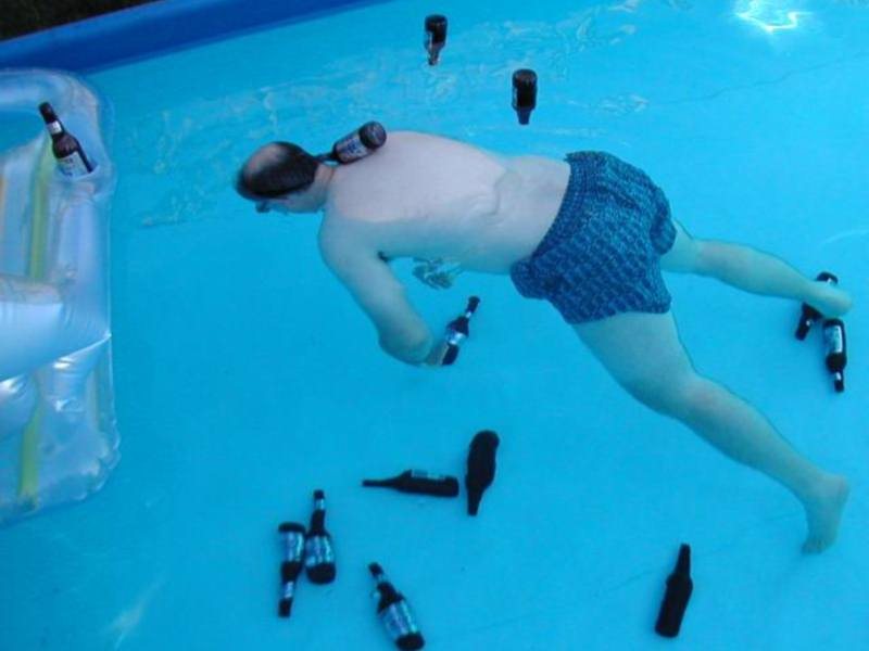 Imágenes de días de alberca que te harán reír a carcajadas