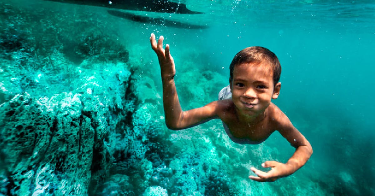 Los niños Moken y sus increíbles ojos de delfín