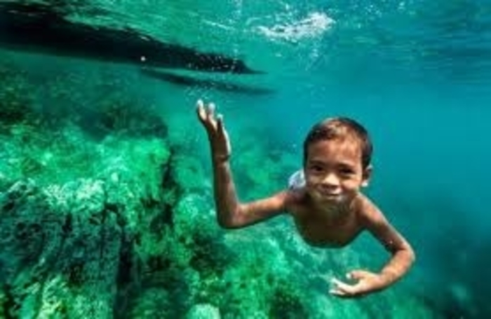 Los niños Moken y sus increíbles ojos de delfín