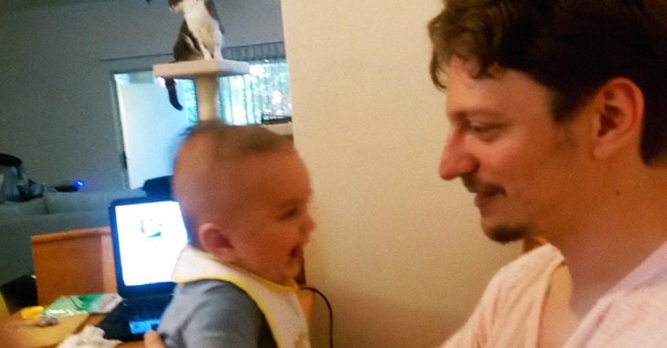 Bebé genio a la vista.Mira lo que puede hacer a sus 16 meses