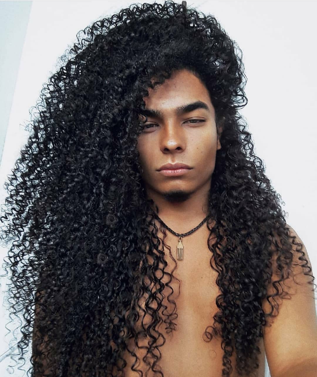 15 Personas que poseen un cabello asombroso